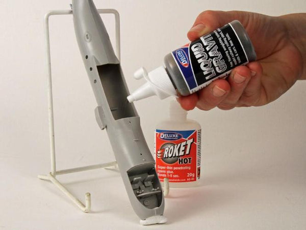 Liquid Gravity – deluxematerials.com